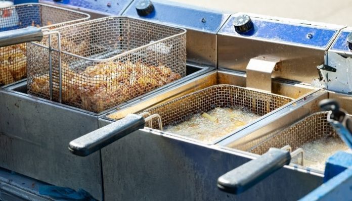 5 Ways To Control Grease in Your Restaurant Kitchen